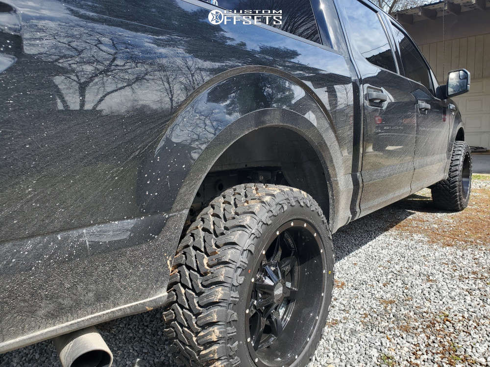 2018 Ford F-150 with 20x10 -24 Moto Metal Mo970 and 285/50R20 Atturo ...