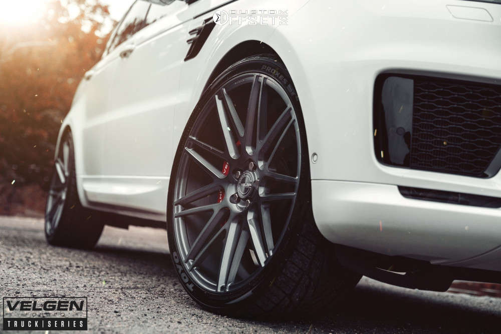 2019 Land Rover Range Rover Sport with 24x10 33 Velgen Vft9 and 295 ...