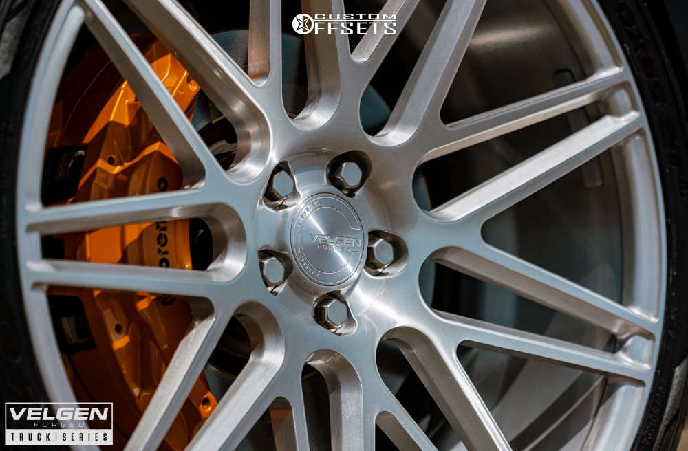 2019 Land Rover Range Rover Sport with 24x10 33 Velgen Vft9 and 295 ...