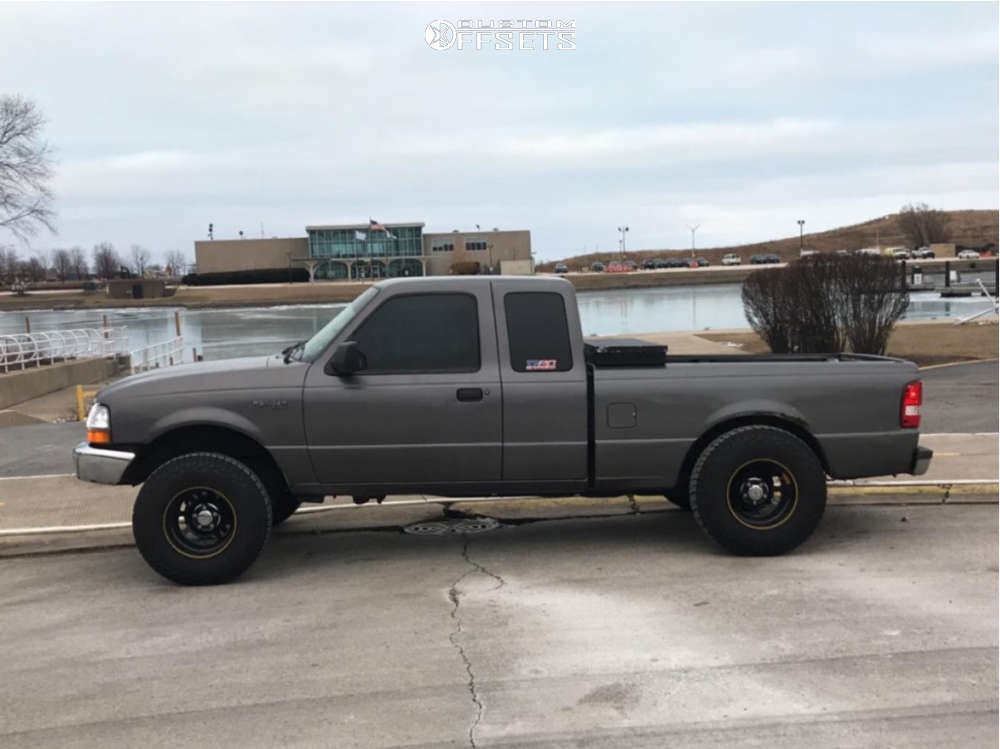 2000 Ford Ranger with 15x10 -44 Aero 50 Series and 31/10.5R15 Falken ...