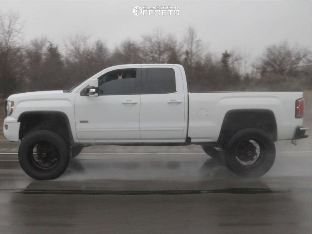 2016 GMC Sierra 1500 with 22x12 -44 TIS 544BMR and 37/13.5R22 Nitto Ridge Grappler and ...