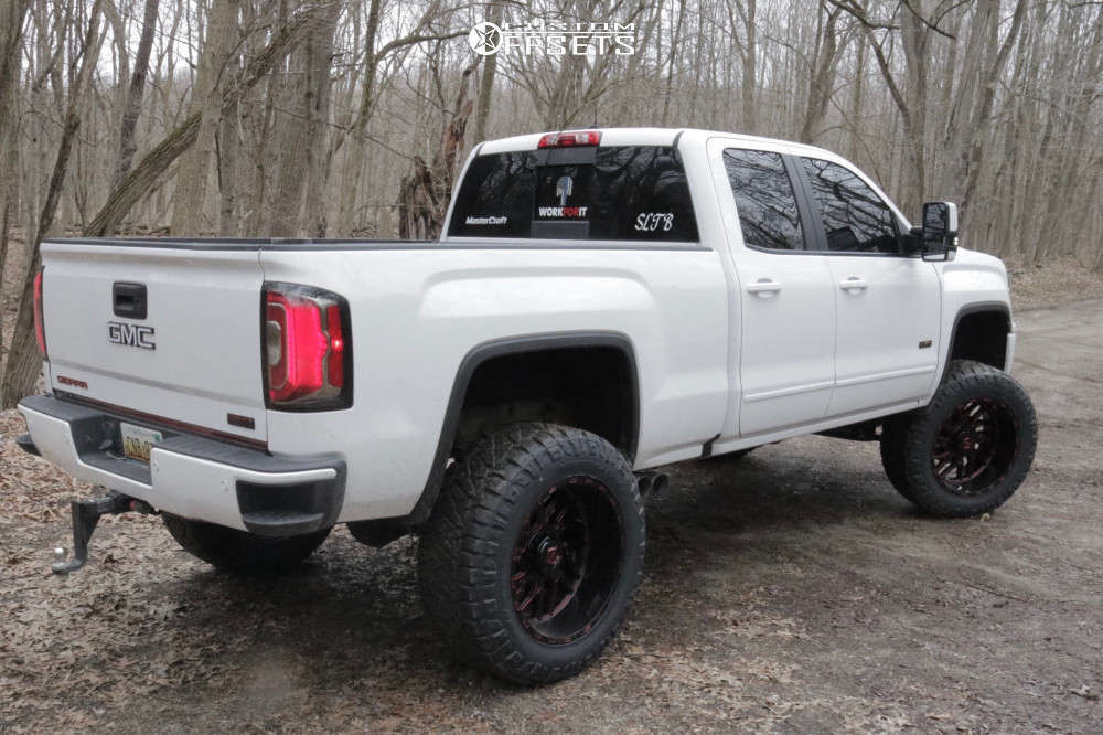 2016 GMC Sierra 1500 with 22x12 -44 TIS 544bmr and 37/13.5R22 Nitto Ridge Grappler and ...
