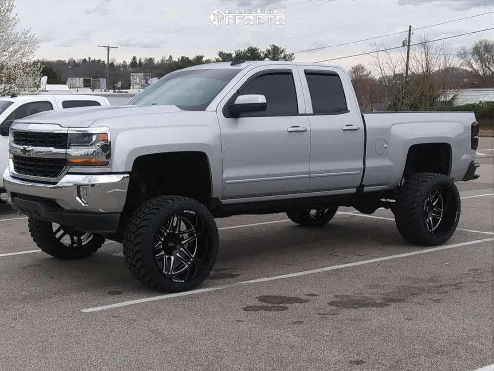 2016 Chevrolet Silverado 1500 with 24x14 -76 Moto Metal Mo992 and 35/13 ...