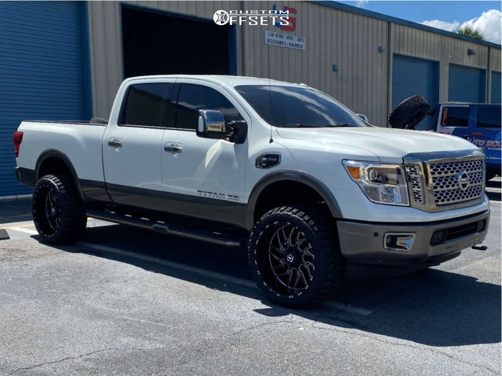 2017 Nissan Titan Tire Sizenull