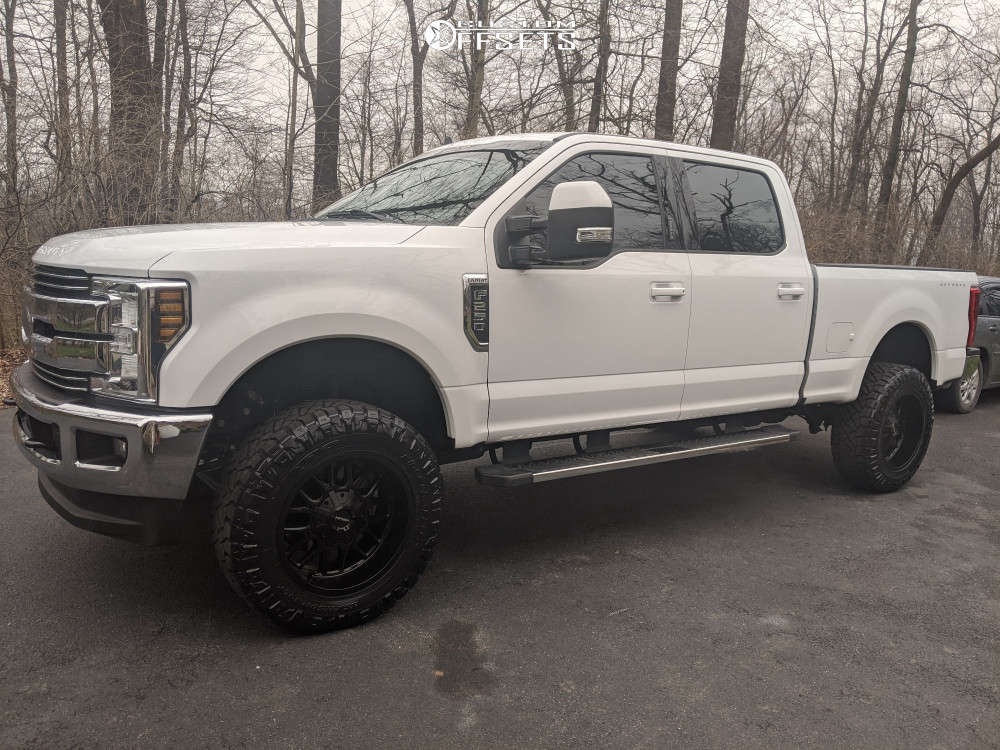 2019 Ford F-250 with 20x9 -12 Mayhem Cogent and 35/11.5R20 Nitto Ridge ...