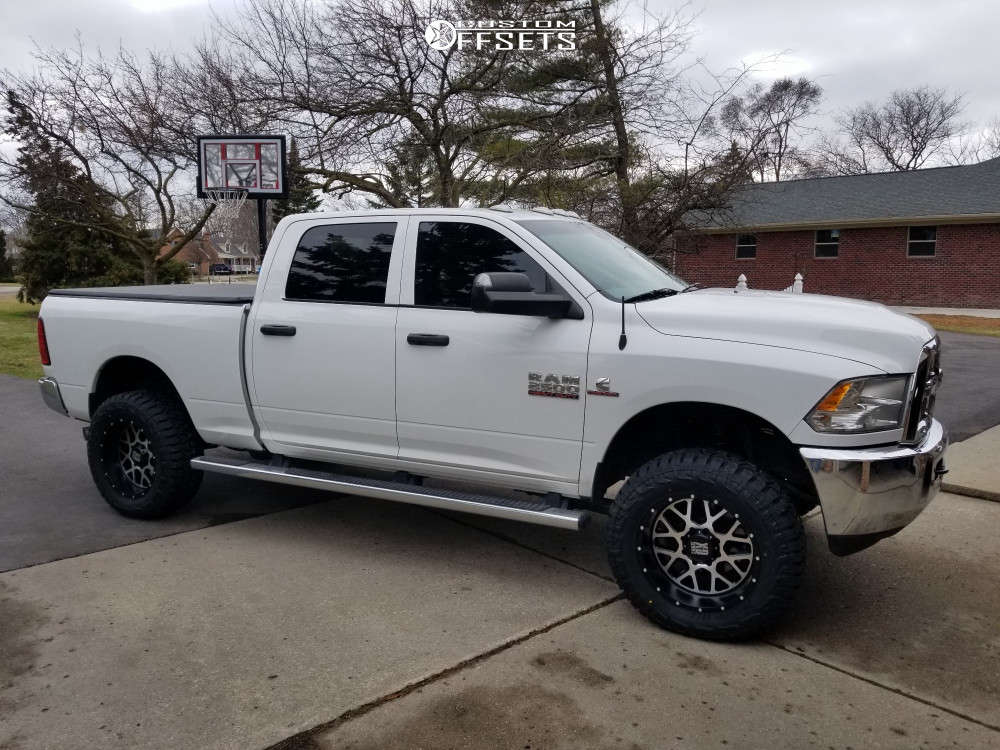 2017 Ram 2500 with 20x10 -24 XD Xd820 and 35/12.5R20 Federal Xplora Rt ...