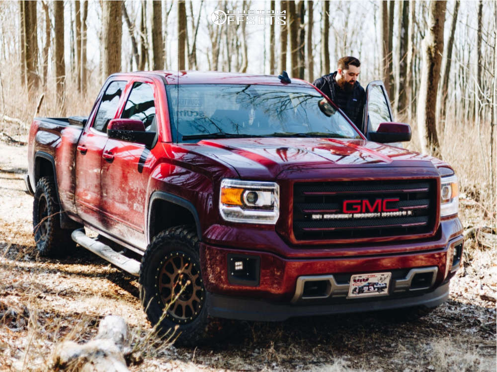 2015 GMC Sierra 1500 with 18x9 18 Method NV and 33/12.5R18 BFGoodrich ...