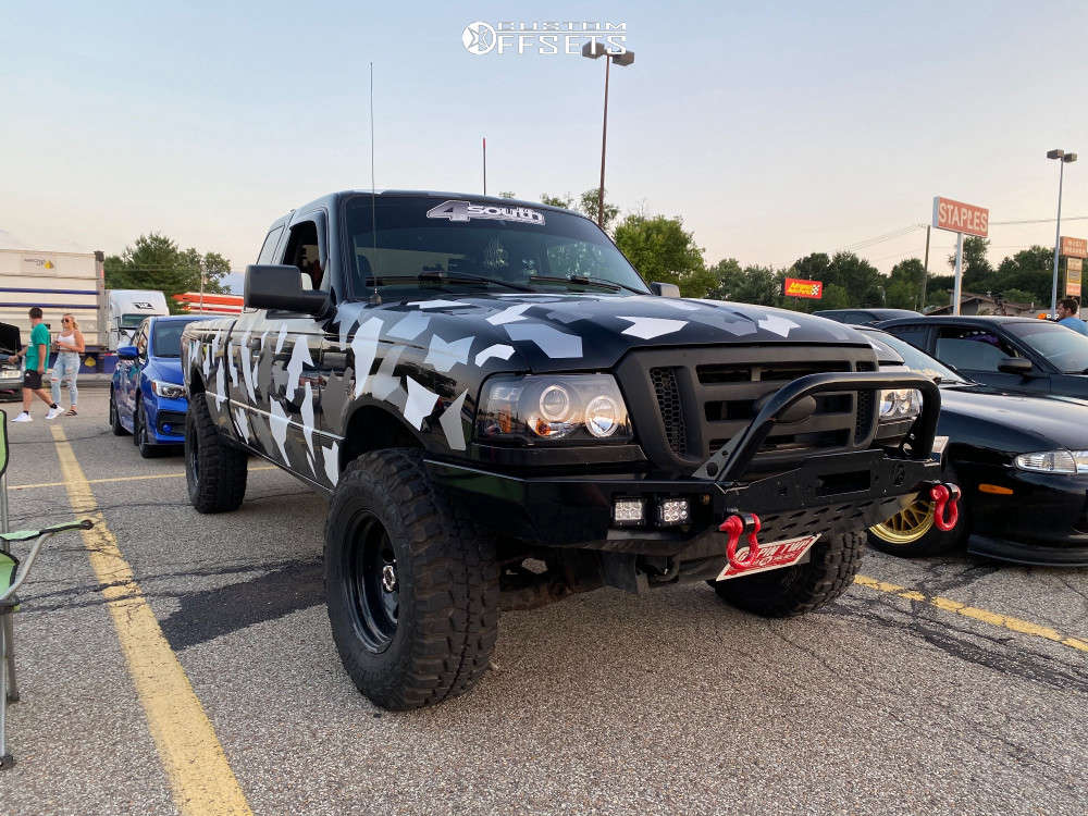 2006 Ford Ranger with 15x8 -29 Vision Soft 8 and 31/10.5R15 Federal ...