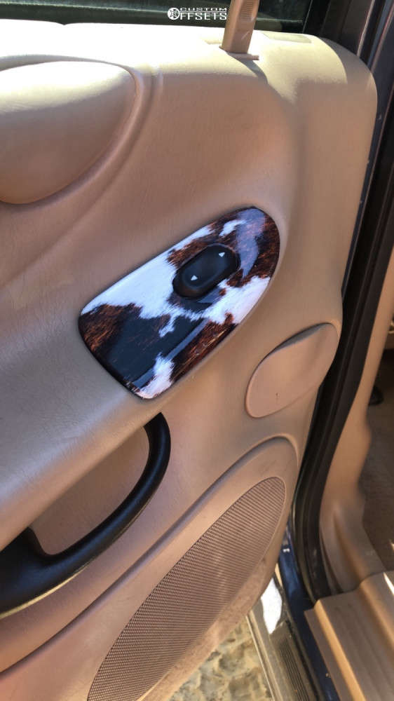 1998 Ford Expedition with 24x12 -44 Fuel Maverick and 35/12.5R24 ...