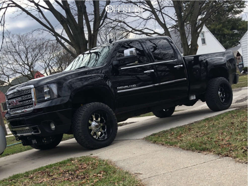 2011 GMC Sierra 2500 HD with 20x12 -44 XD Xd825 and 35/12.5R20 Nitto ...