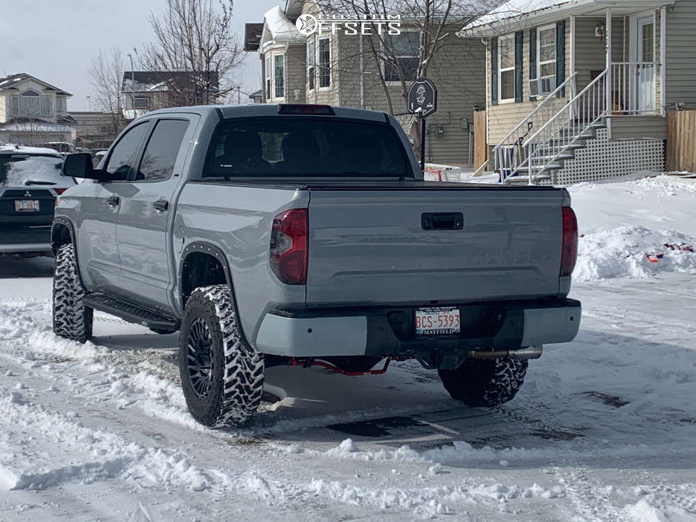2018 Toyota Tundra with 18x9 1 Fuel Cyclone and 295/65R18 Toyo Tires ...