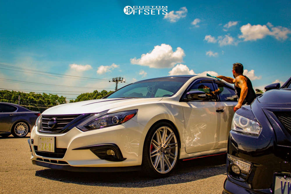 2018 Nissan Altima with 20x8.5 38 Sevizia Se429 and 245/35R20 Achilles ...