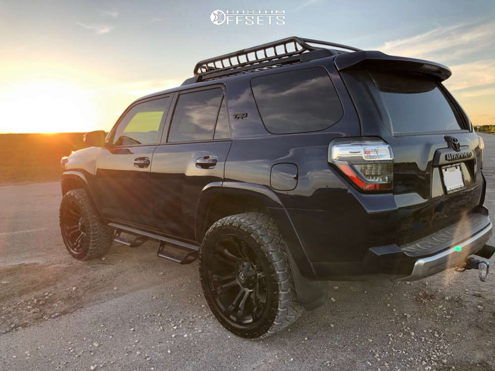 2019 Toyota 4Runner with 22x10 -19 Fuel Vapor and 33/12.5R22 Nitto ...