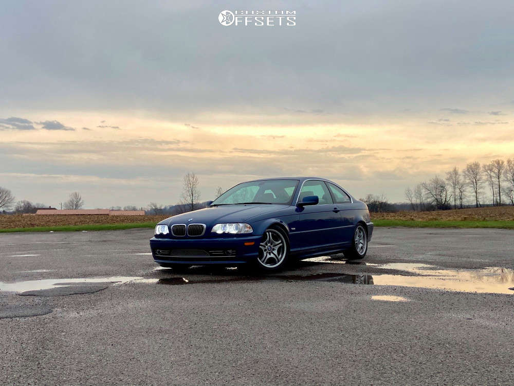 2001 BMW 330Ci Wheel Offset Tucked Coilovers | 992098 | Custom Offsets