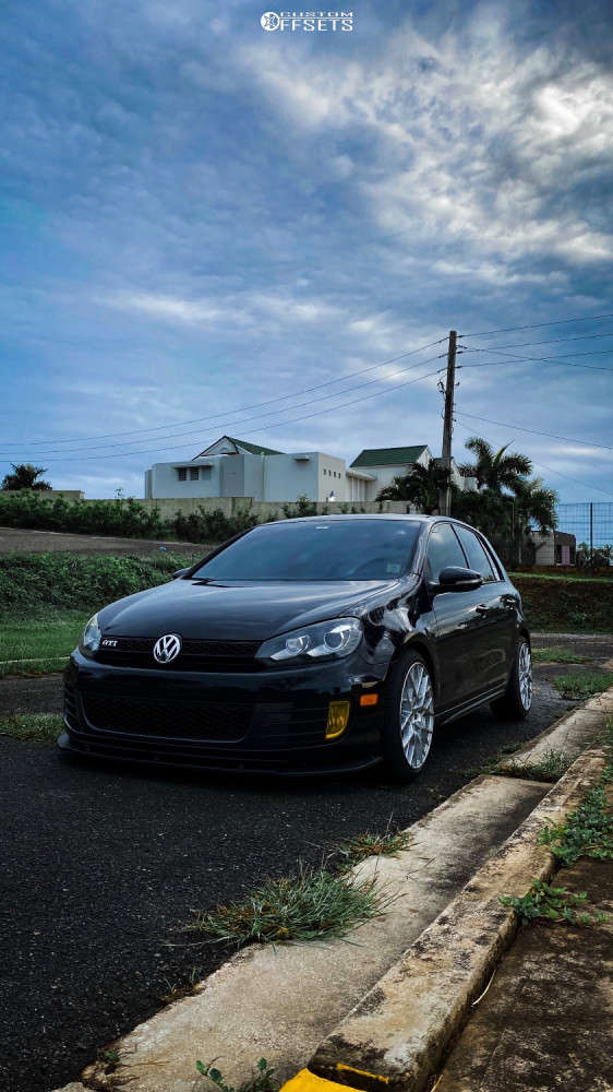 2012 Volkswagen GTI with 18x8.5 42 TSW Sebring and 225/40R18 Delinte ...
