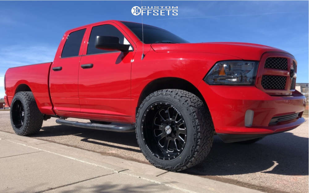 2014 Ram 1500 with 22x12 -44 XF Forged Xfx-302 and 35/12.5R22 Venom ...