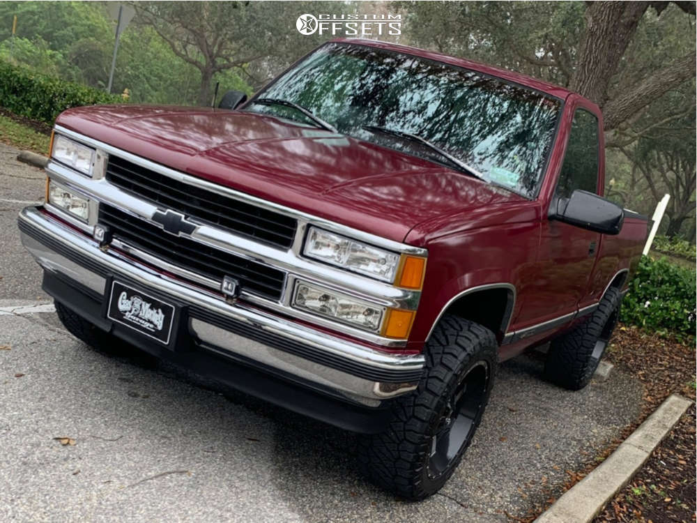 1995 Chevrolet C1500 with 20x10 -24 Karma Offroad K23 and 275/55R20 ...
