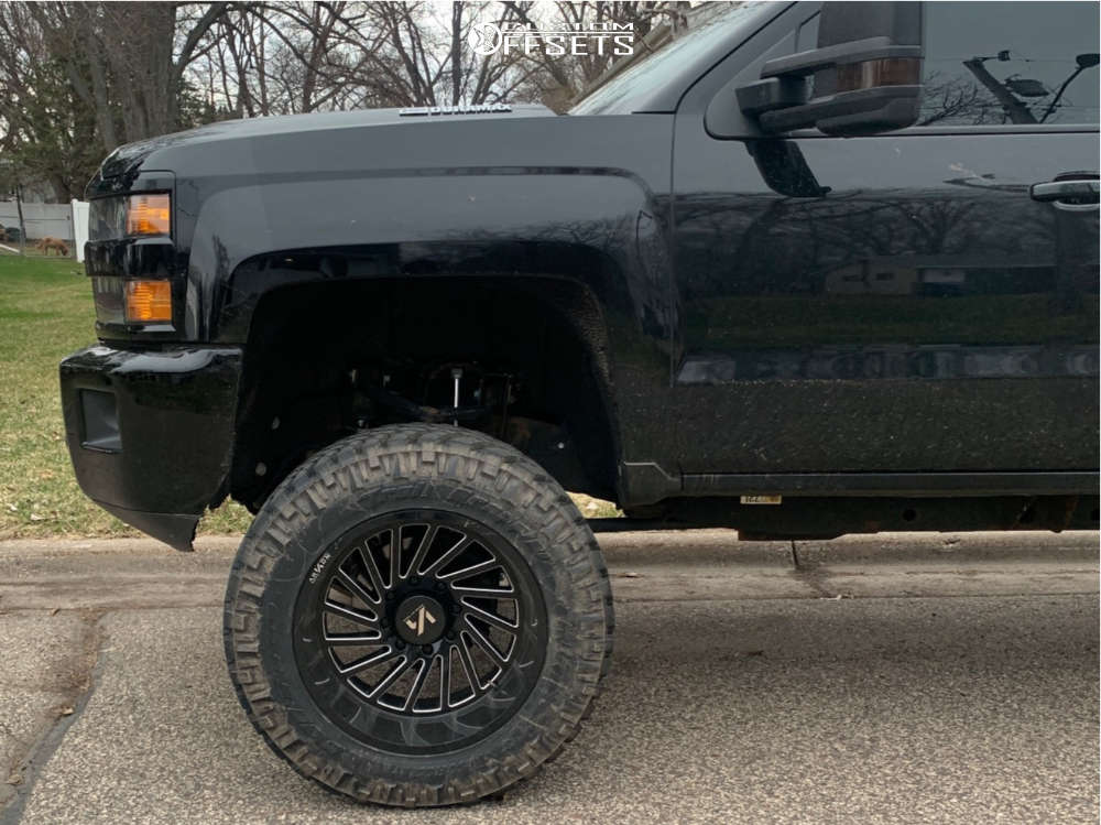 2018 Chevrolet Silverado 2500 HD with 22x12 -51 ARKON OFF-ROAD Caesar ...
