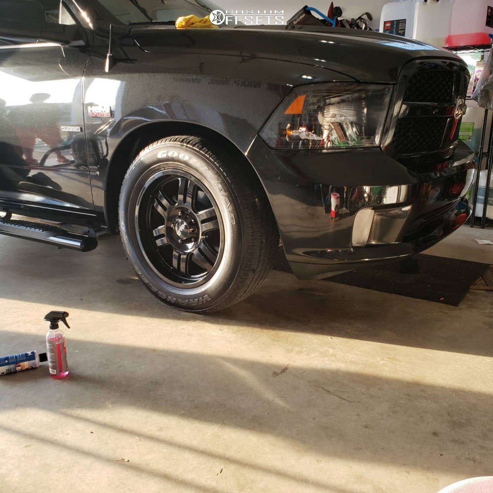 2019 Ram 1500 Classic with 20x9 18 Helo He916 and 275/60R20 Goodyear ...