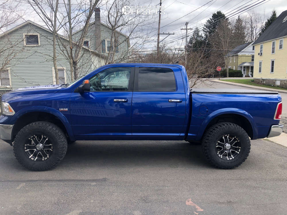 2016 Ram 1500 with 18x9 18 Ultra Baron and 37/12.5R18 Kanati Trail Hog ...