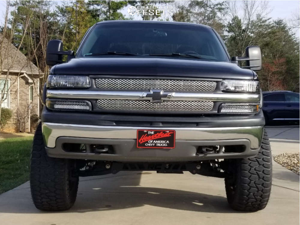 2002 Chevrolet Silverado 1500 with 20x10 -24 Twisted Offroad Wraith and ...