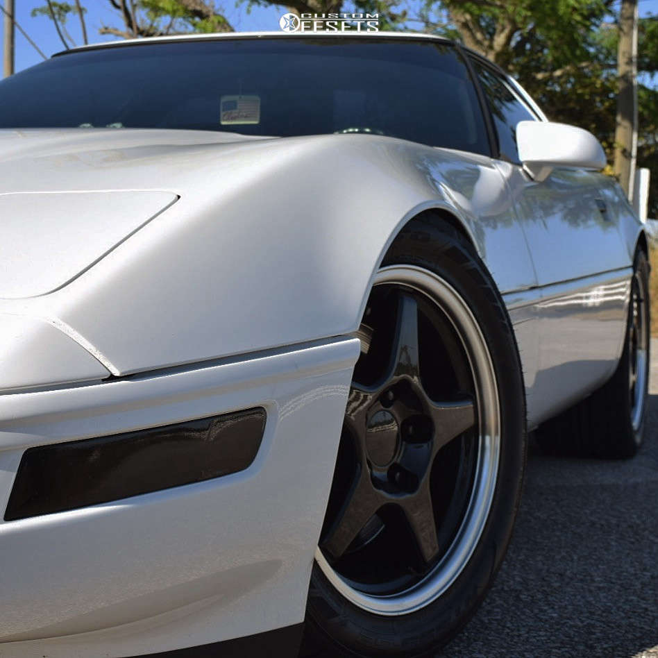1996 Chevrolet Corvette with 17x9.5 56 4Play Cv01 and 285/40R17 Nitto ...