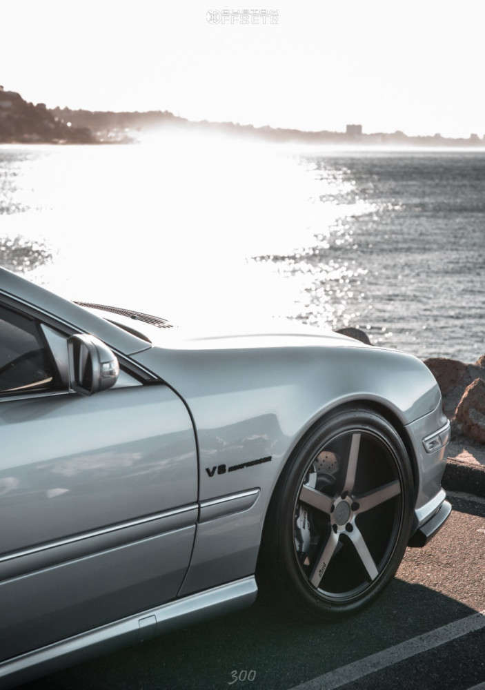 2004 Mercedes-Benz CL55 AMG with 19x8.5 45 Niche Milan and 245/40R19 ...