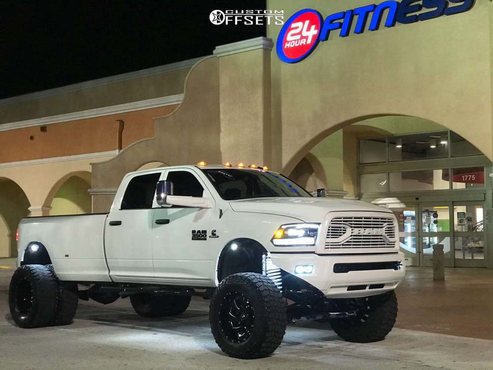 2014 Ram 3500 with 20x12 -44 Fuel Cleaver D573 and 37/13.5R20 Cooper ...