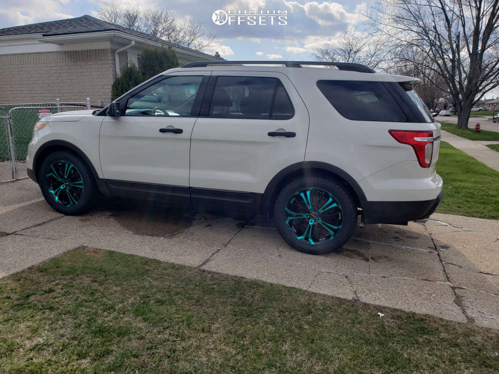 2012 Ford Explorer with 20x8 45 HD Spinout and 295/45R20 Toyo Tires ...