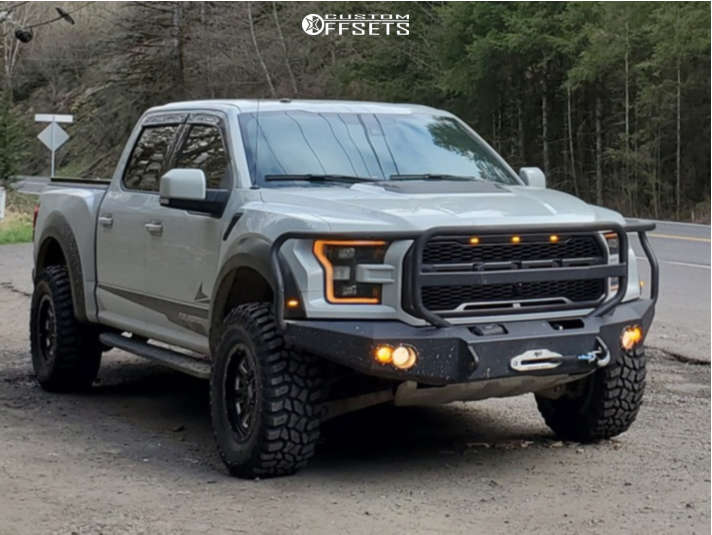 2017 Ford Raptor with 18x9 Pro Comp Series 61 and 305/70R18 Cooper ...
