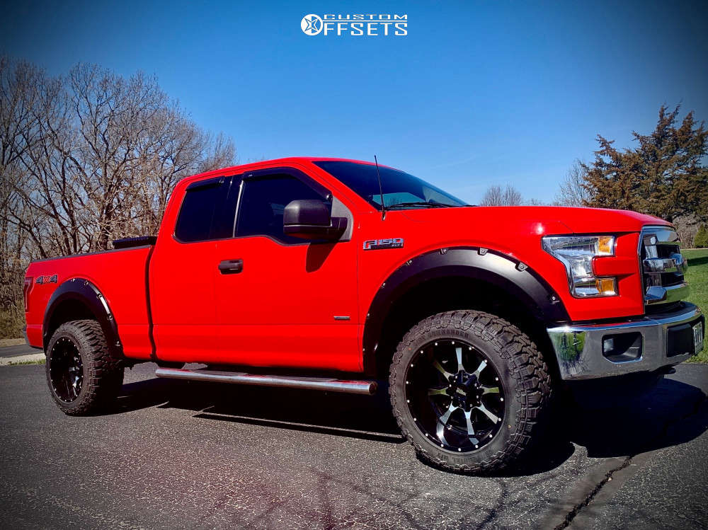 2015 Ford F-150 with 20x12 -44 Moto Metal Mo970 and 33/12.5R20 ...