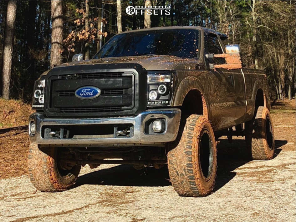 2011 Ford F-250 Super Duty with 20x12 -44 XD Xd136 and 35/13.5R20 Toyo ...