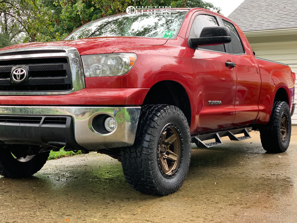 Rough Country 2.5" Leveling Kits for | 87000-RC | Custom Offsets