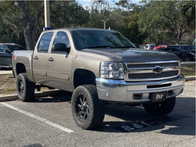 Rough Country 7.5" Suspension Lifts for 07-13 Chevrolet Silverado 1500 ...